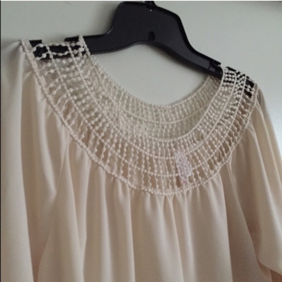 Xhilaration | Tops | Cream Color Top W Beautiful Crochet Collar | Poshmark